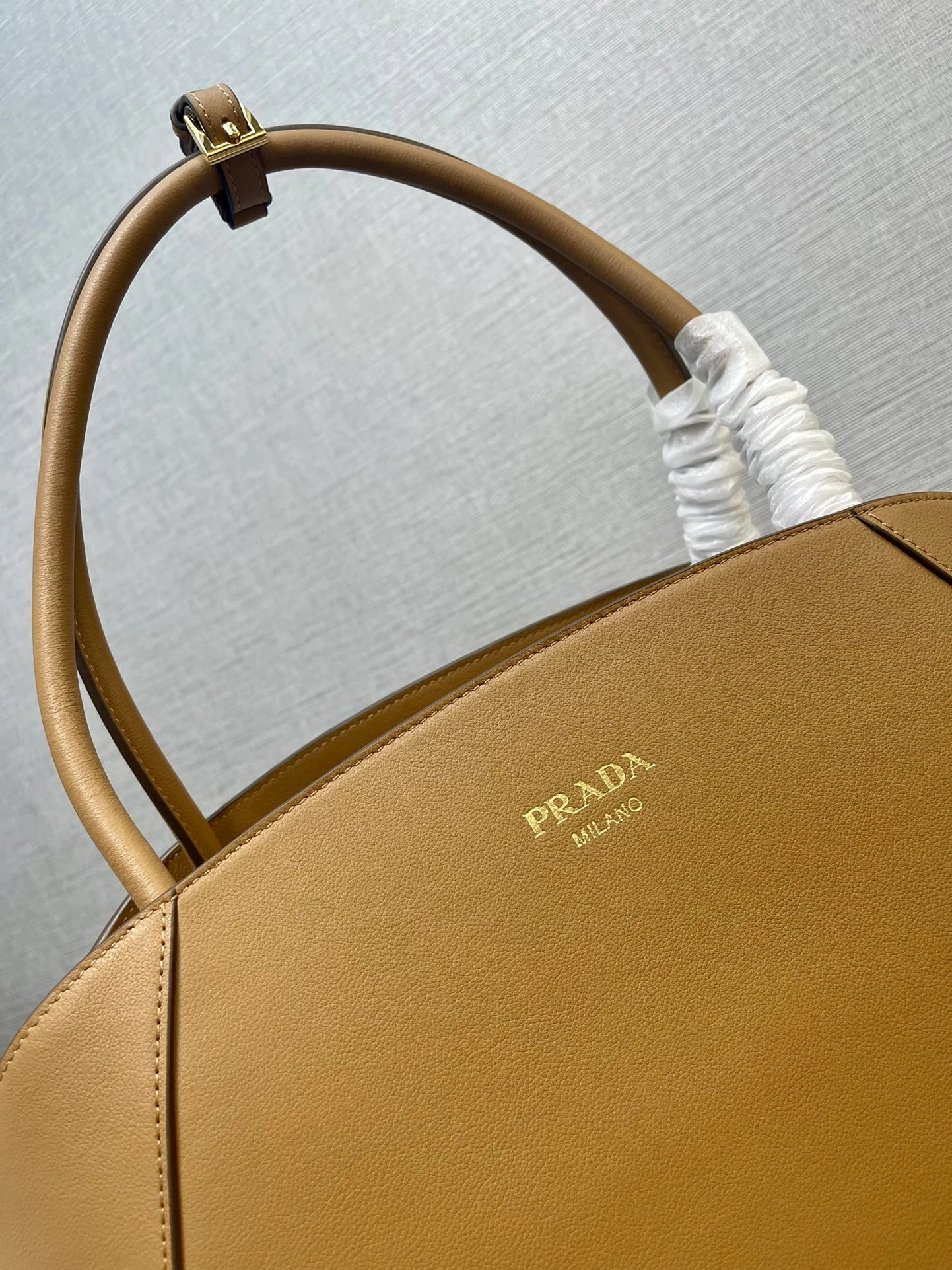 Bargain Prada Shopping Bags