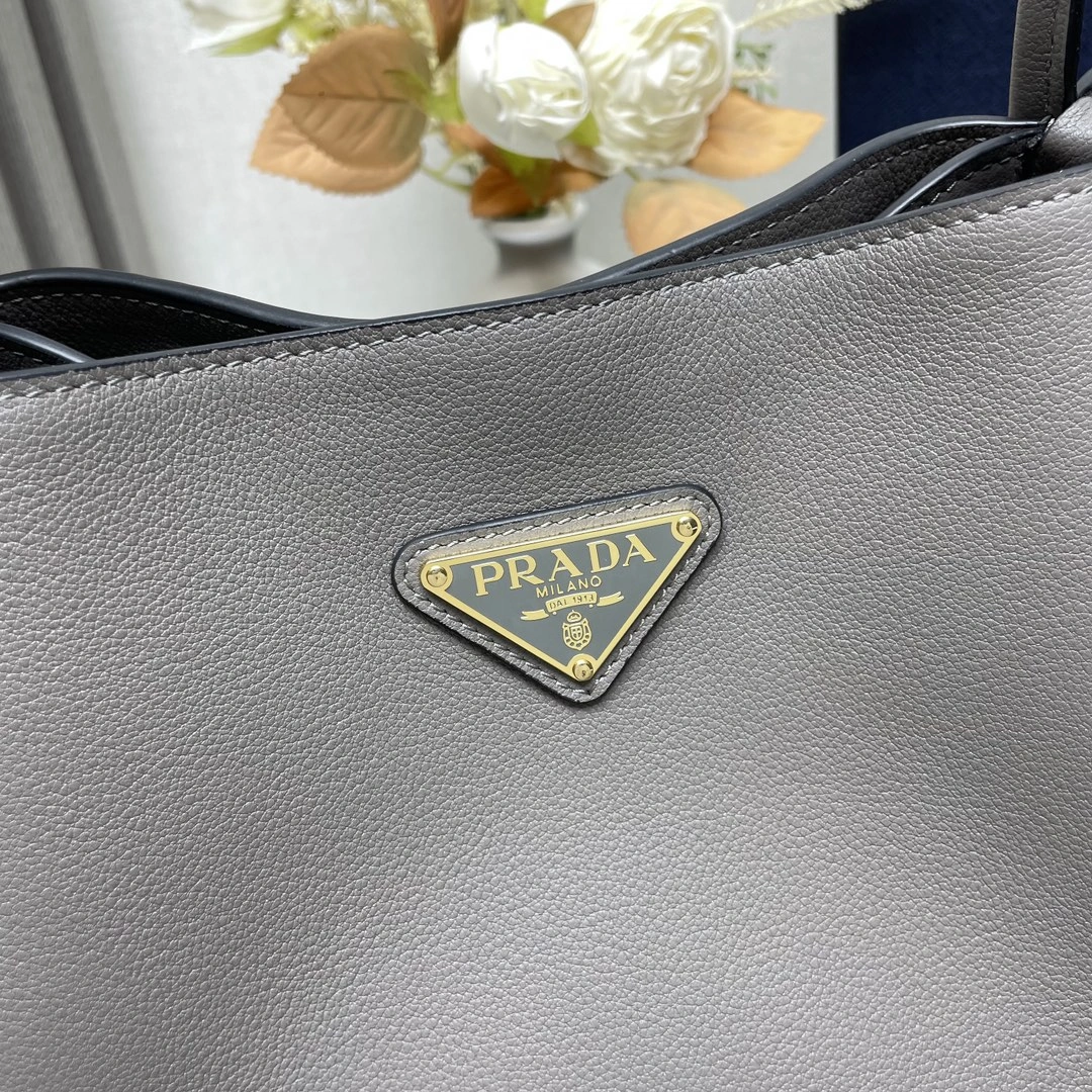 Indistinguishable Prada Shopping Bags
