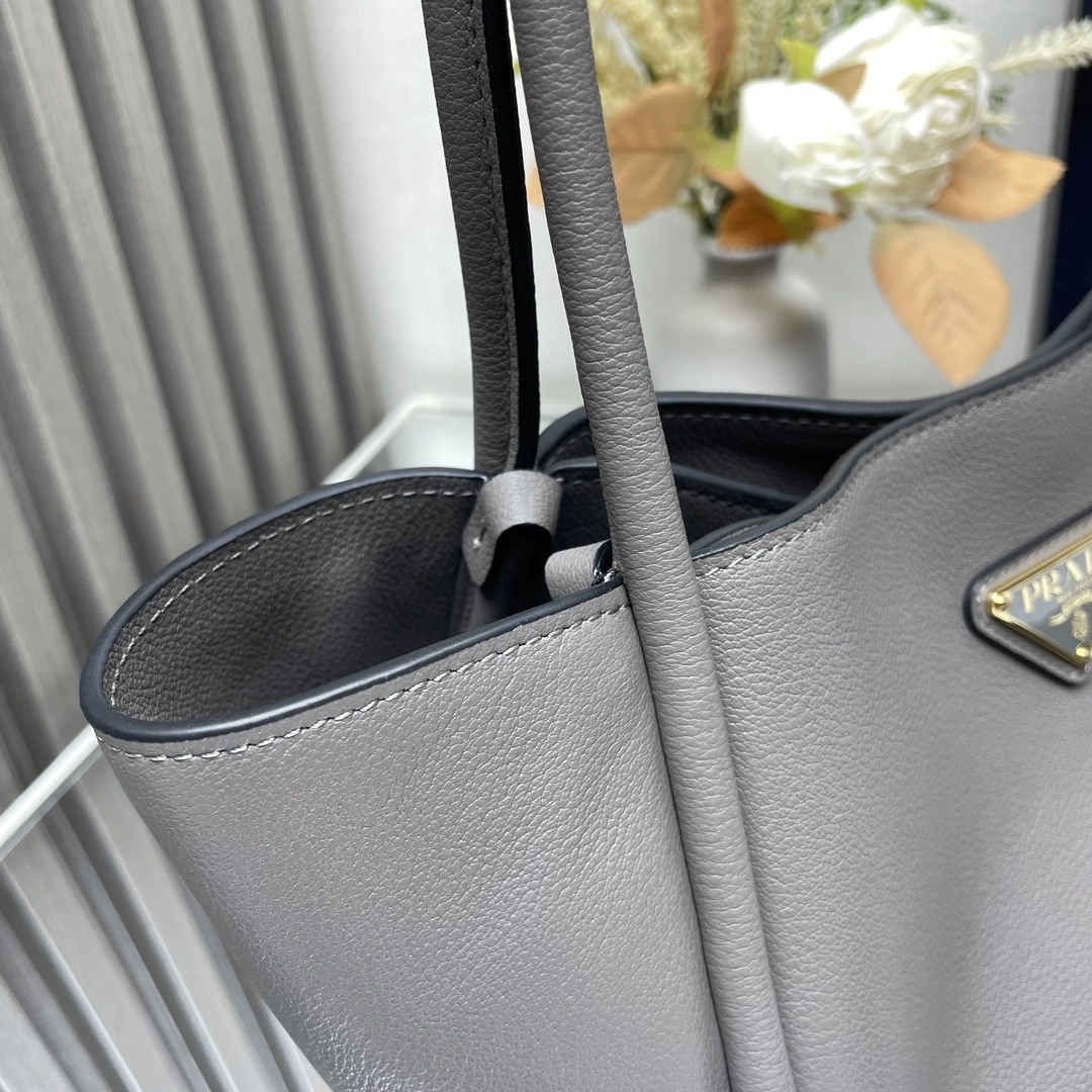 Indistinguishable Prada Shopping Bags