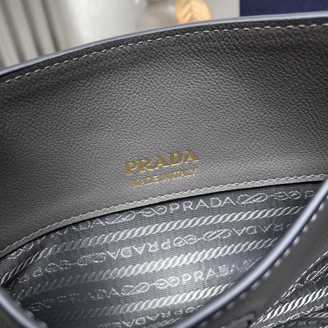 Indistinguishable Prada Shopping Bags