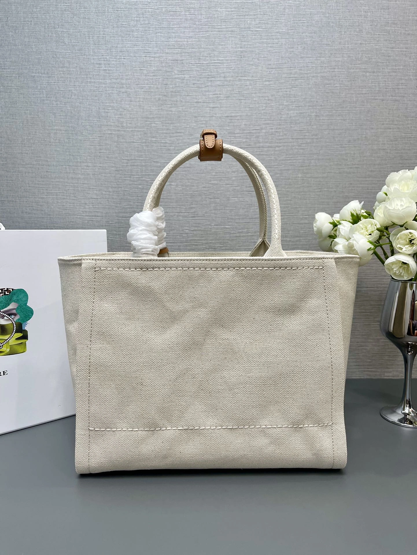 High fidelity Prada Shopping Bags