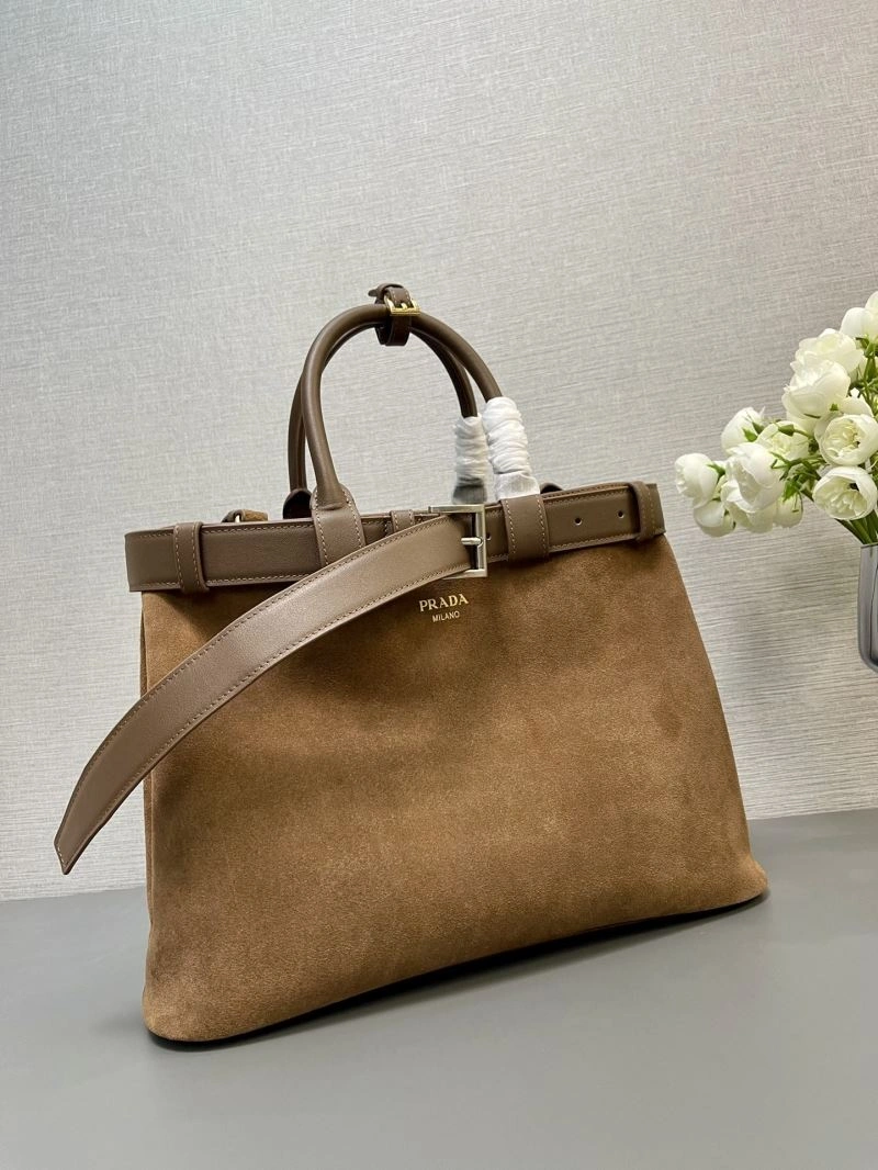 Top match Prada Shopping Bags