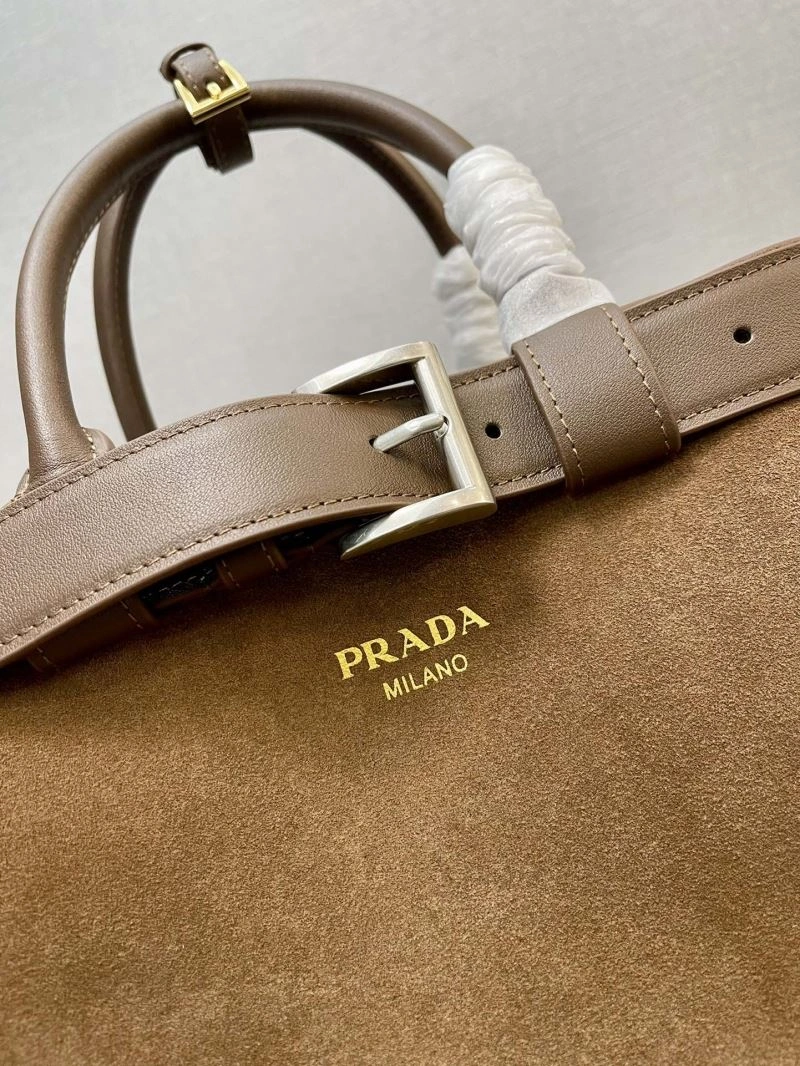 Top match Prada Shopping Bags