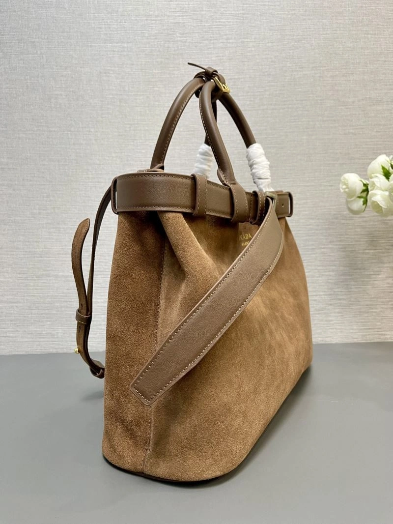 Top match Prada Shopping Bags