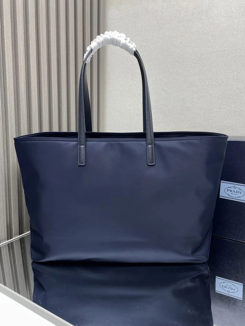 High fidelity Prada Shopping Bags