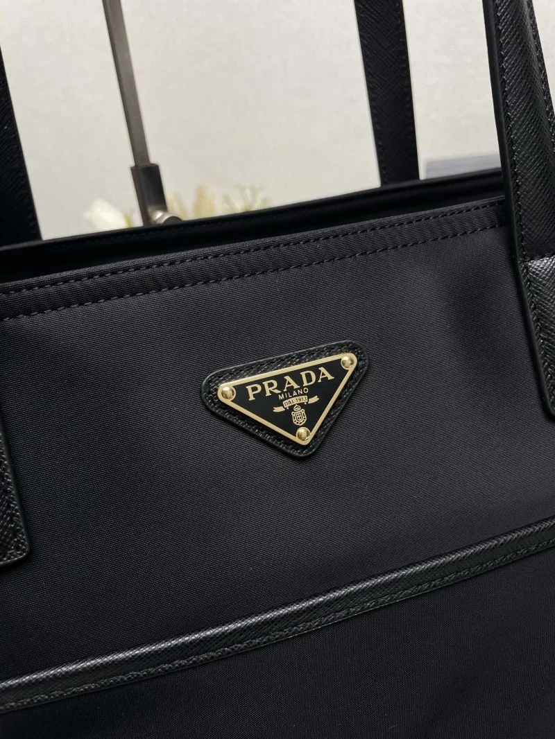 Top match Prada Shopping Bags