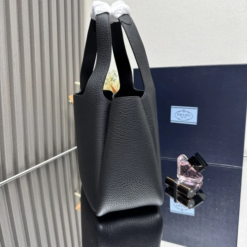 Bargain Prada Shopping Bags