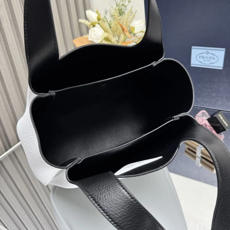 Value-priced Prada Shopping Bags