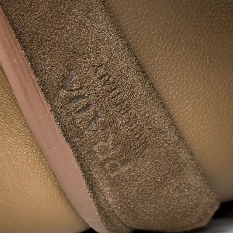 Budget-friendly Prada Shopping Bags