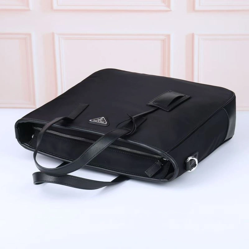 Top match Prada Shopping Bags