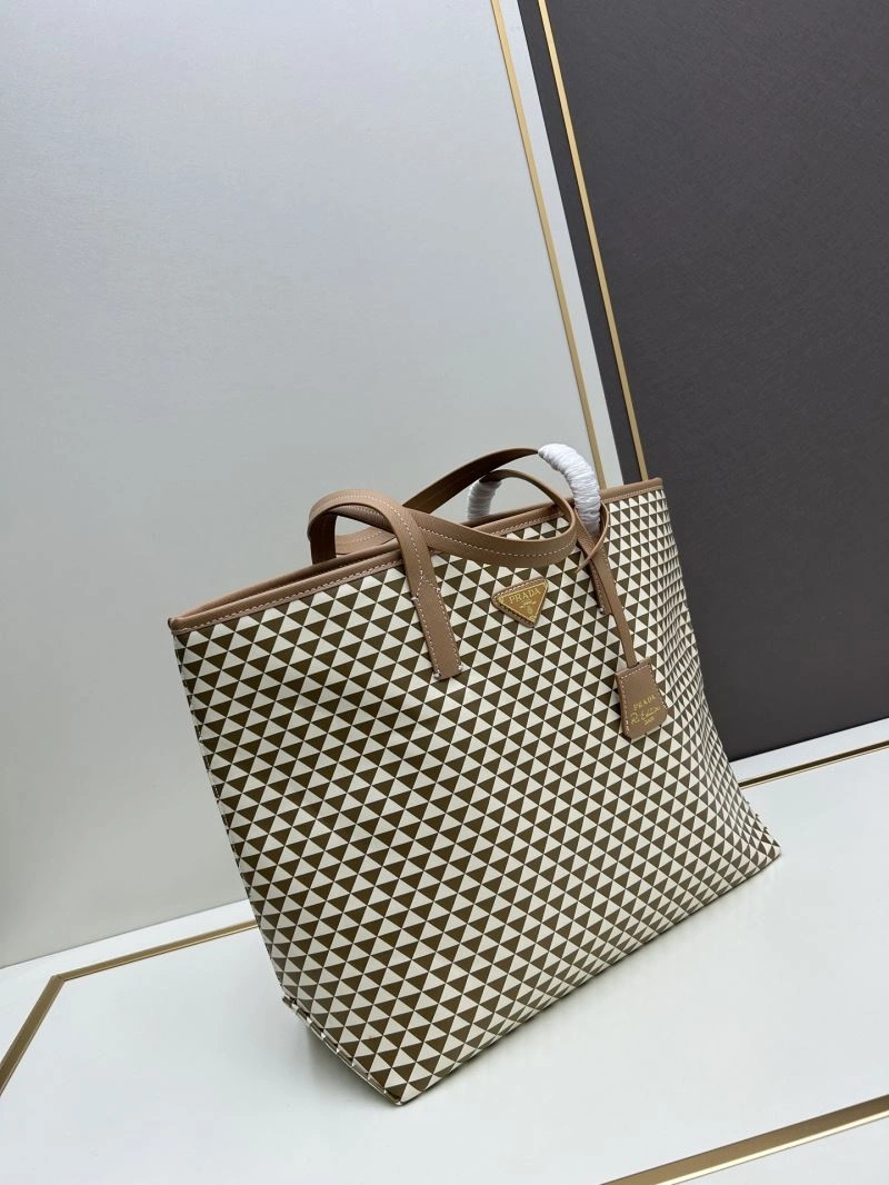 Top match Prada Shopping Bags
