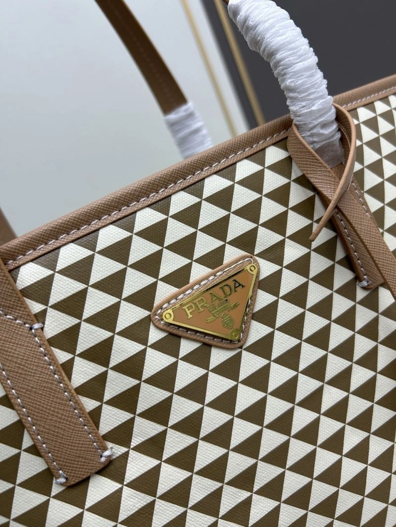 Top match Prada Shopping Bags