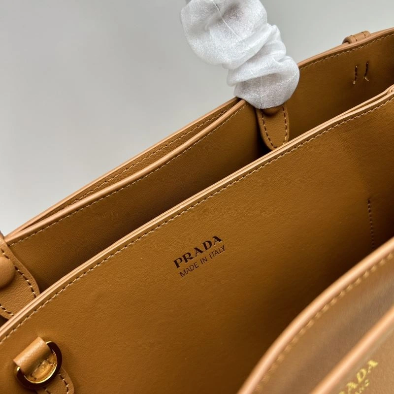 Top match Prada Shopping Bags