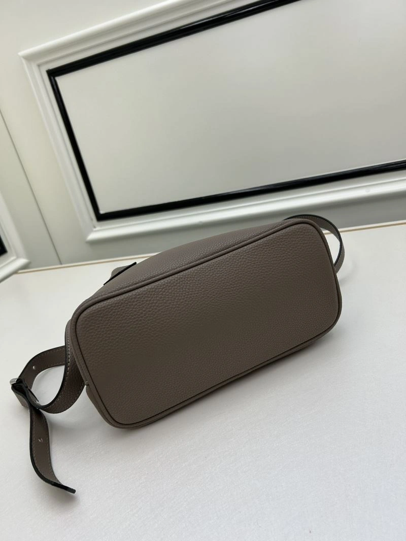 Factory-made Prada Shopping Bags