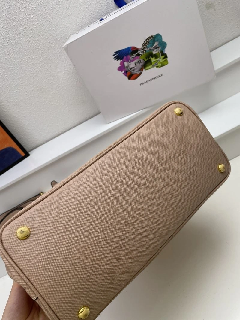 Value-priced Prada Shopping Bags