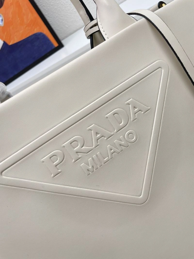 Value-priced Prada Shopping Bags