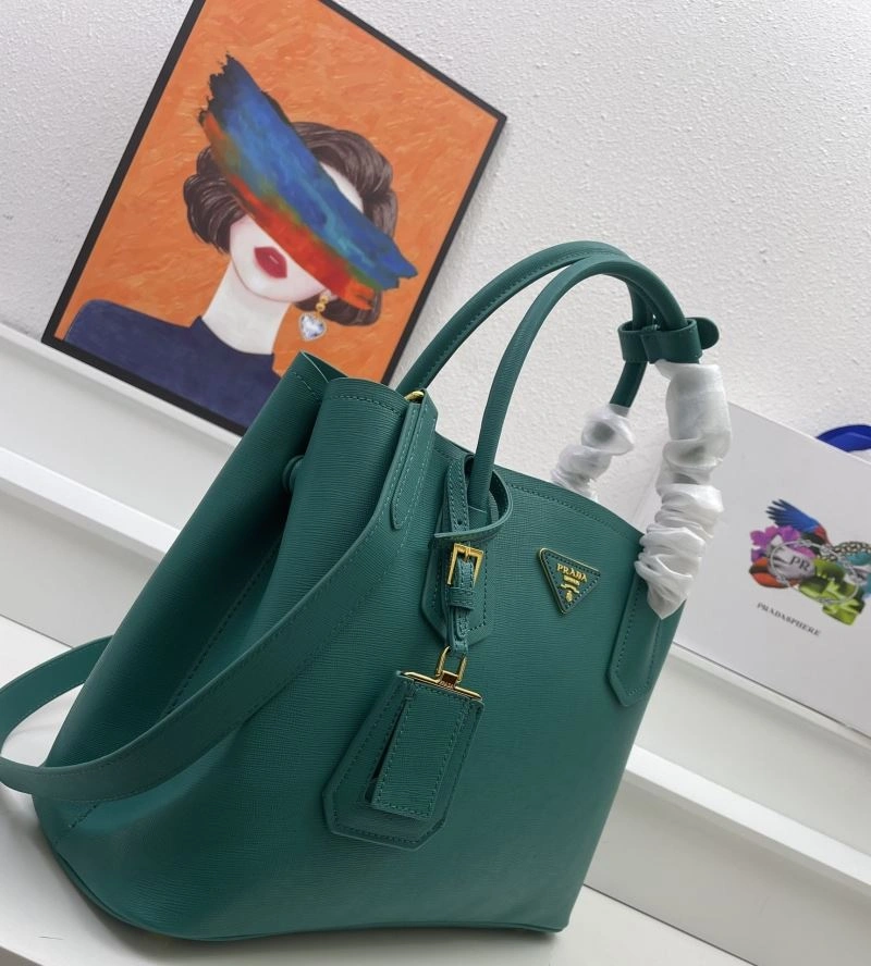 High fidelity Prada Shopping Bags