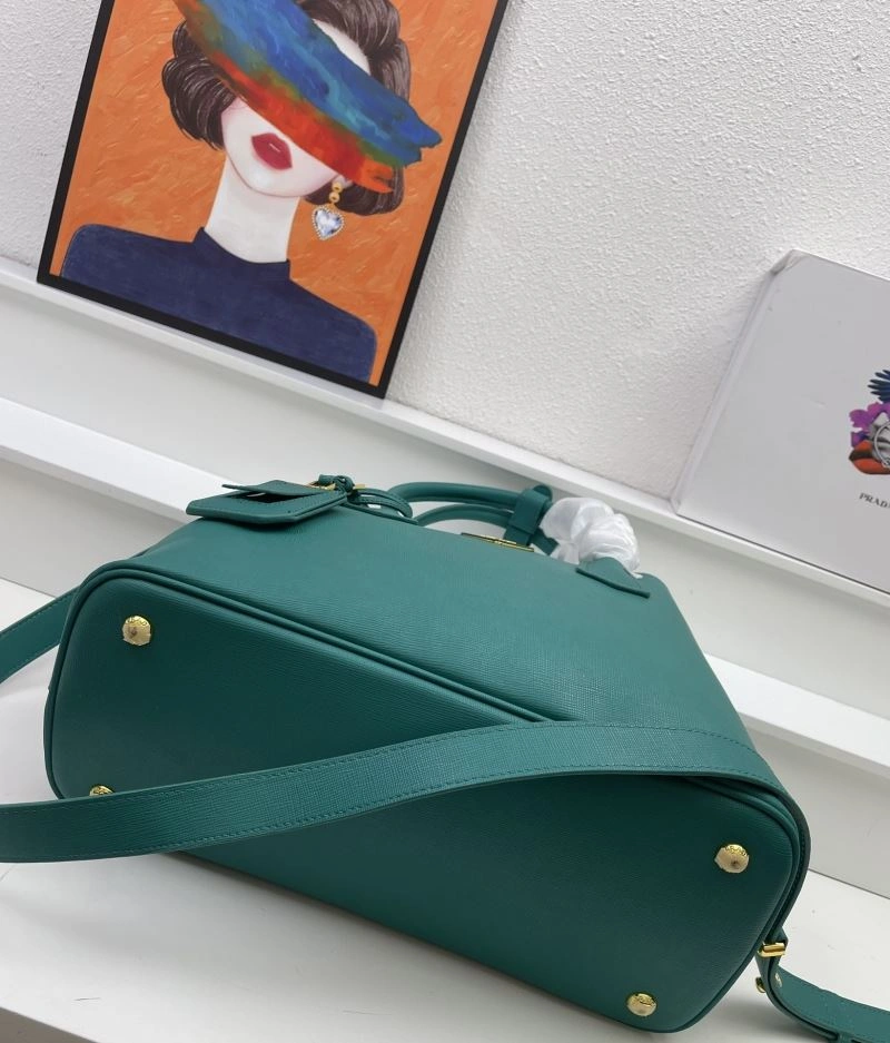High fidelity Prada Shopping Bags