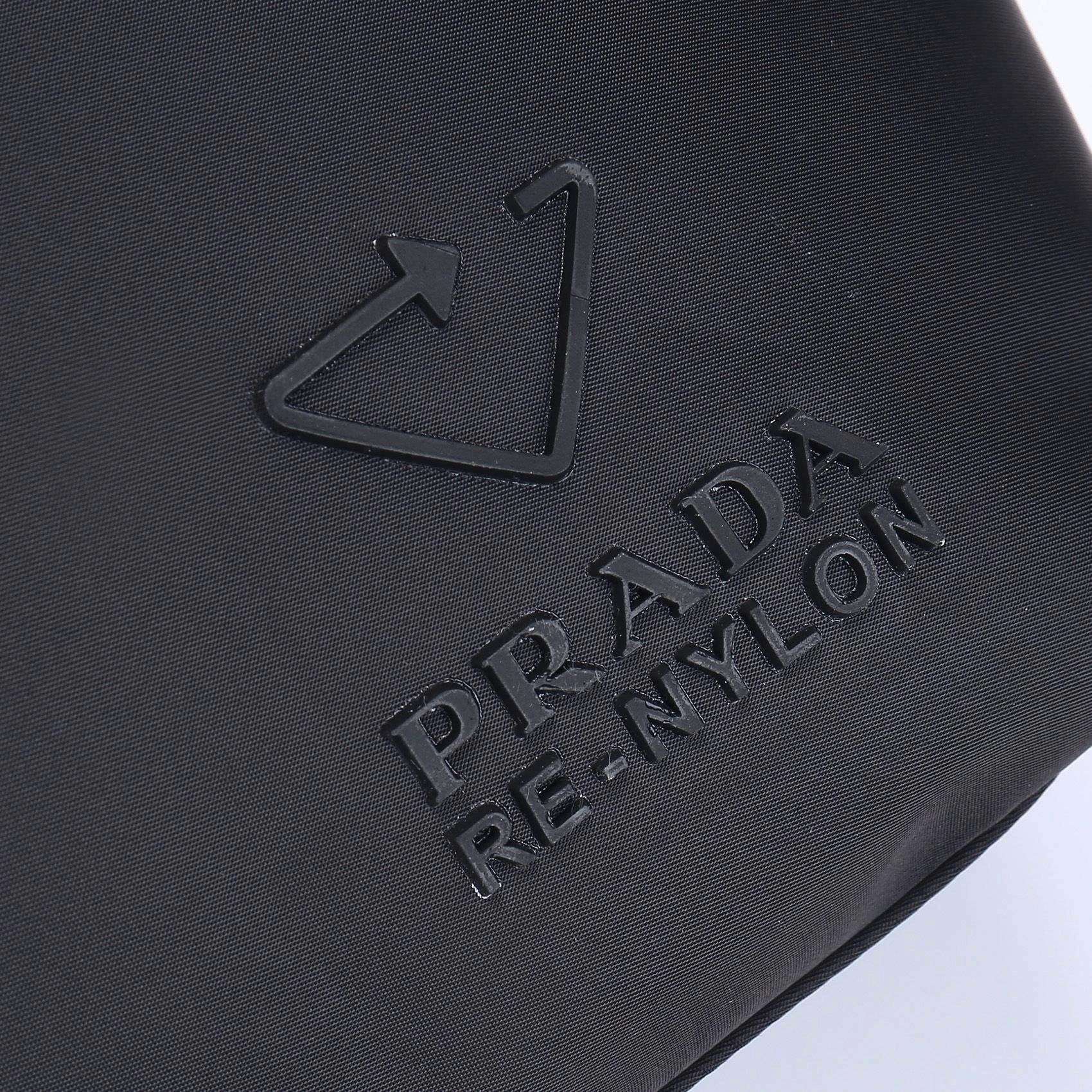 Low-cost Prada Shopping Bags