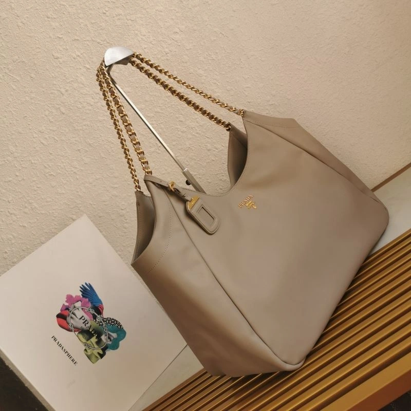 Factory-made Prada Shopping Bags