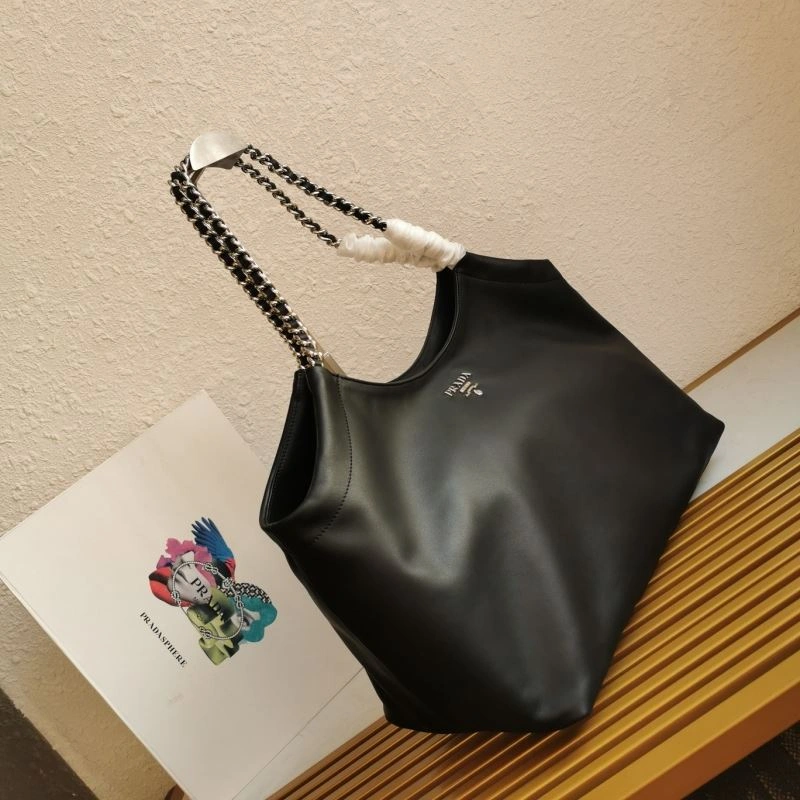 Cut-rate Prada Shopping Bags