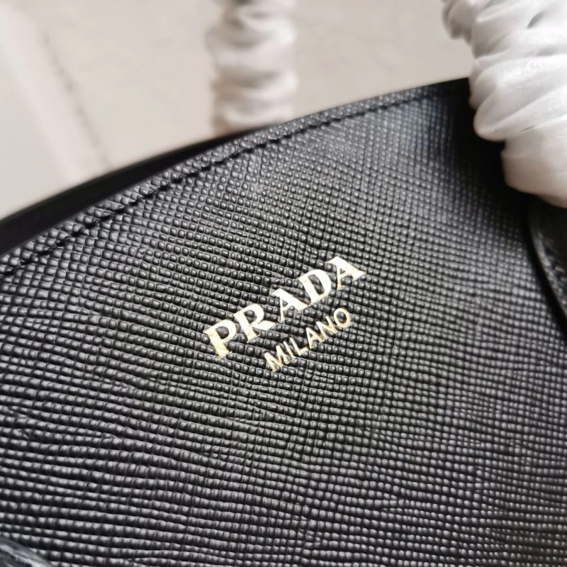 Value-priced Prada Shopping Bags