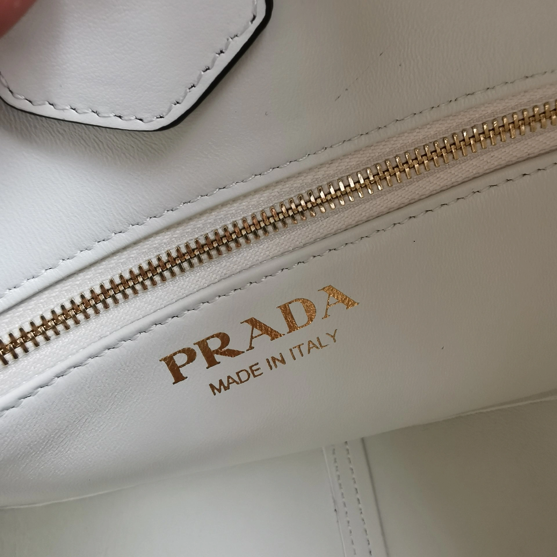 Reasonably priced Prada Shopping Bags
