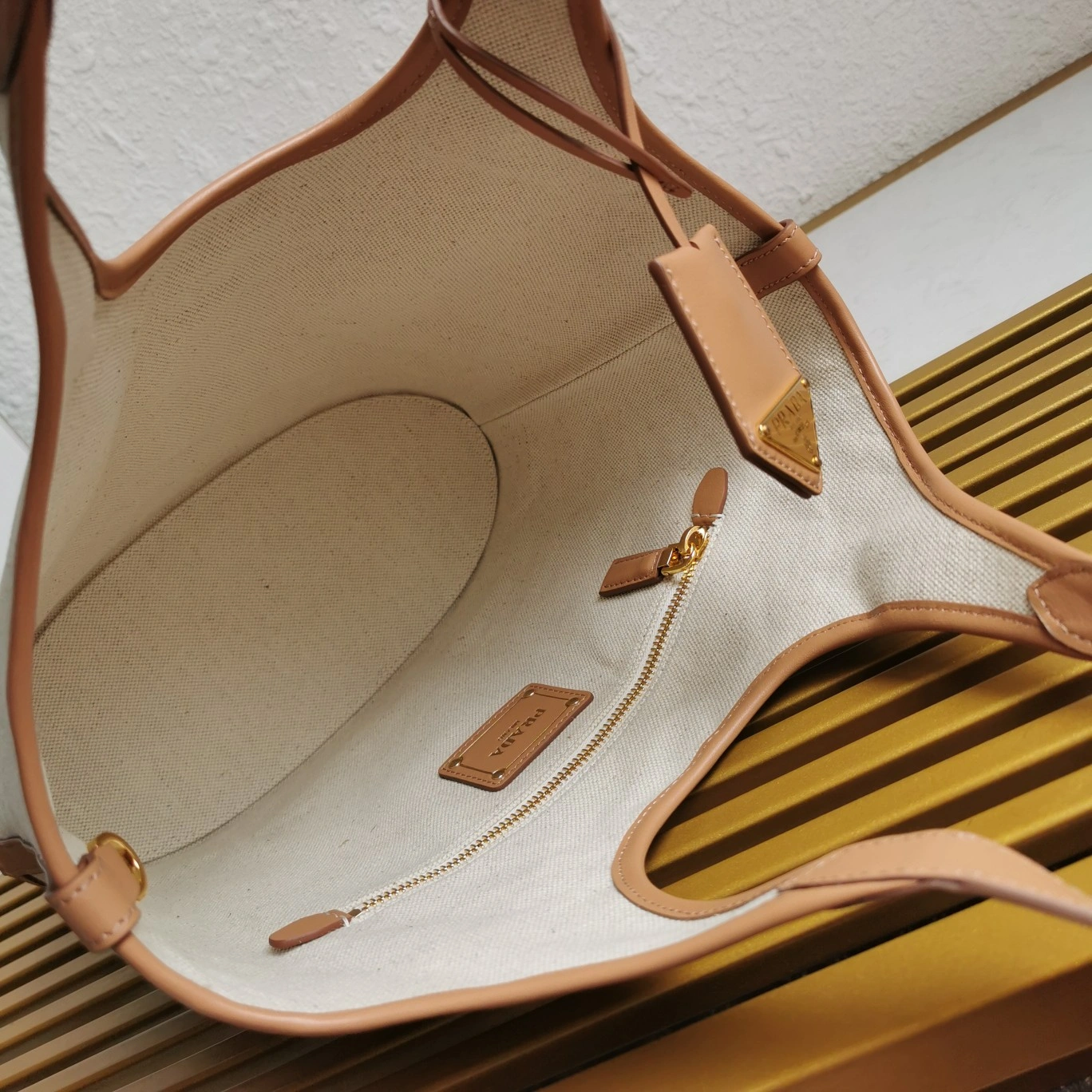 Precise copy Prada Shopping Bags