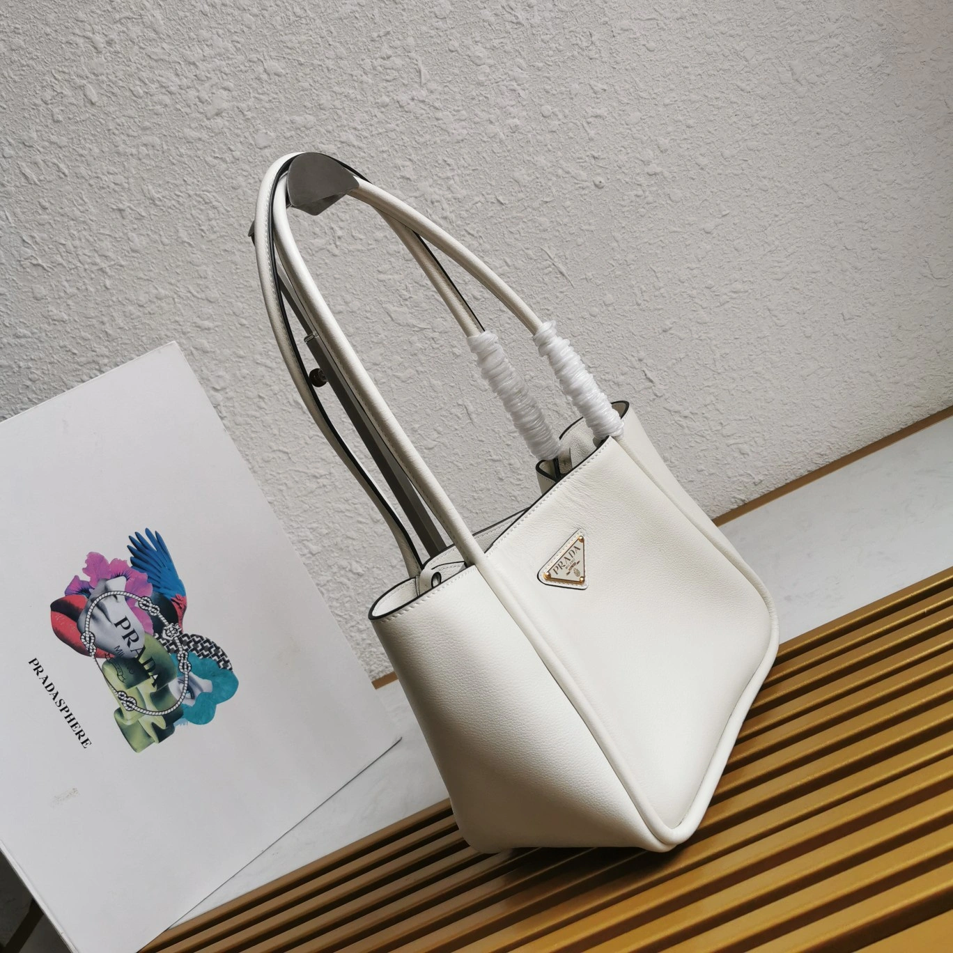 High accuracy Prada Shopping Bags