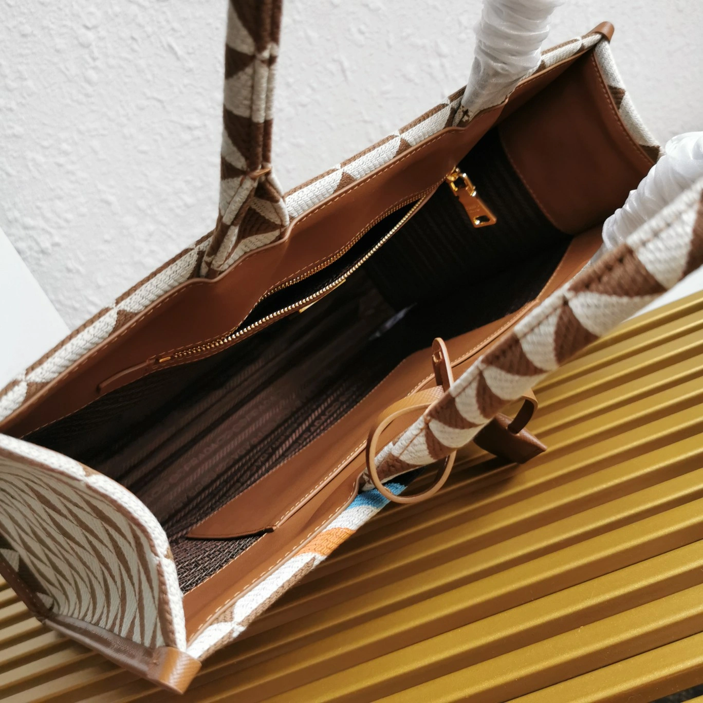 Discounted Prada Shopping Bags