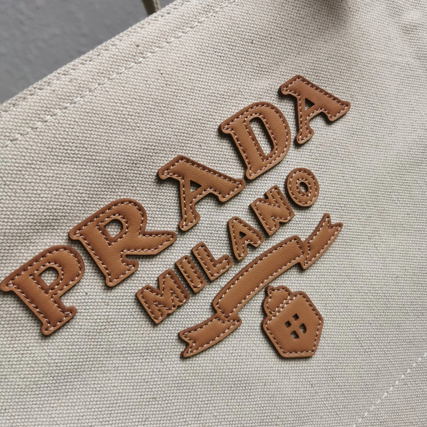 Factory-made Prada Shopping Bags