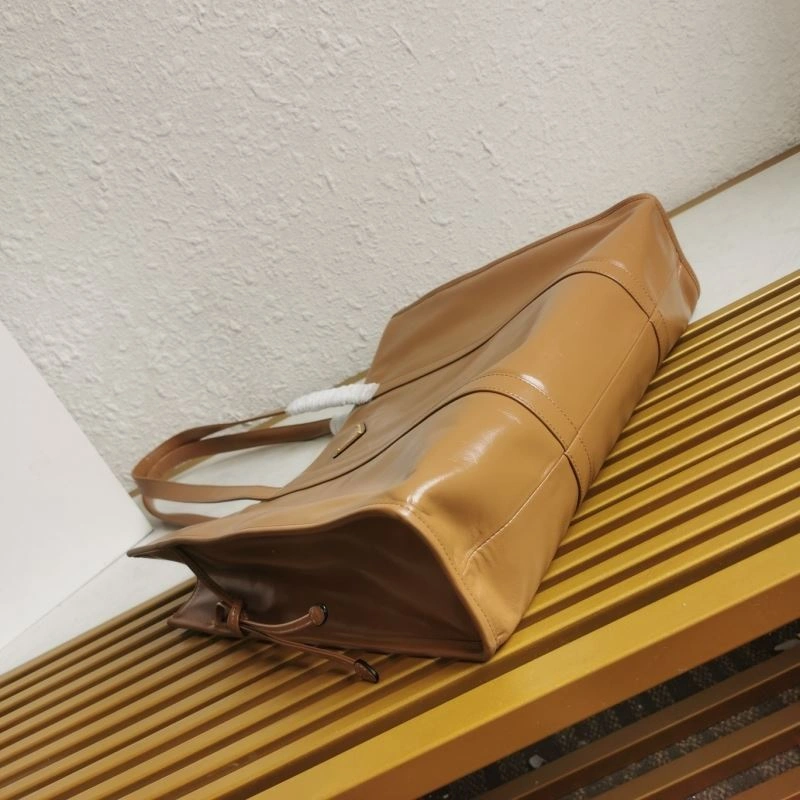 High fidelity Prada Shopping Bags