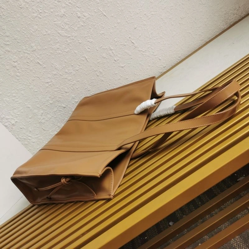 High fidelity Prada Shopping Bags