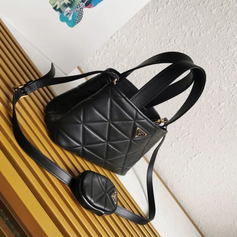 High fidelity Prada Shopping Bags