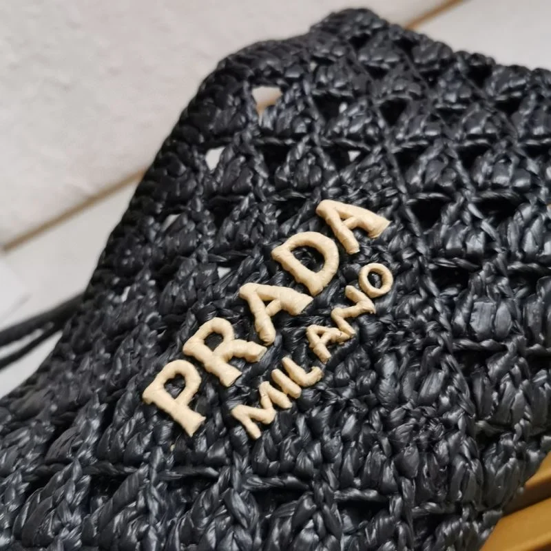 Cut-rate Prada Shopping Bags