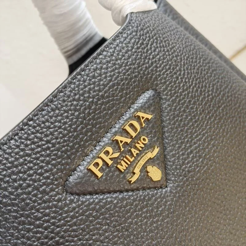 Low-cost Prada Shopping Bags