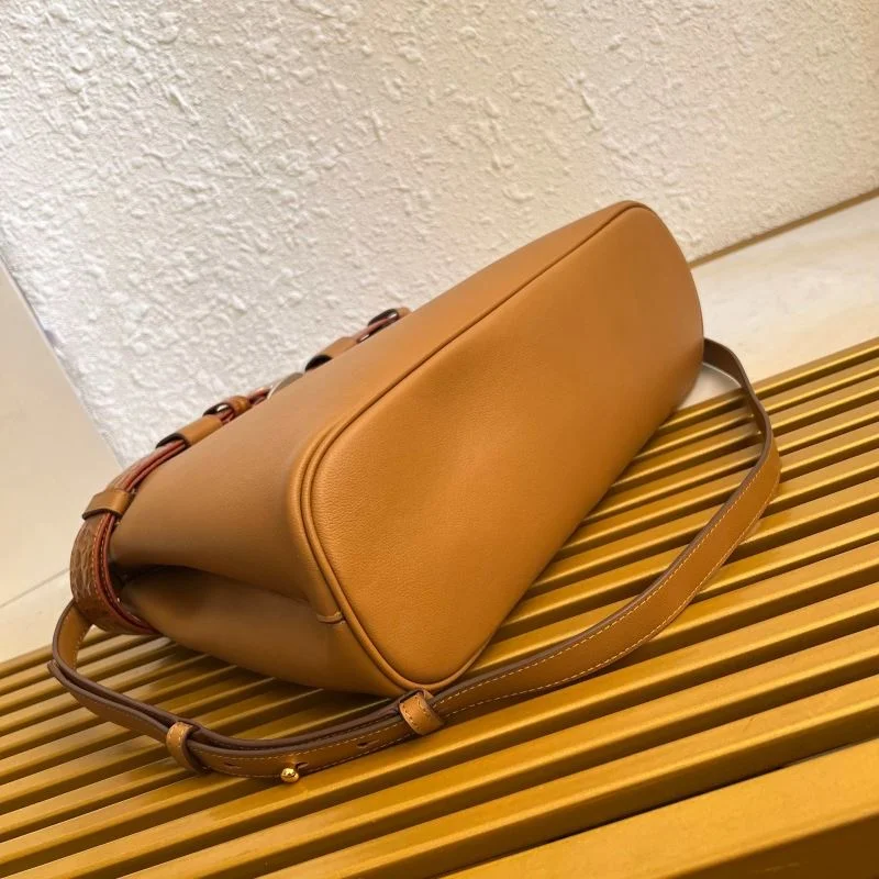 High fidelity Prada Shopping Bags