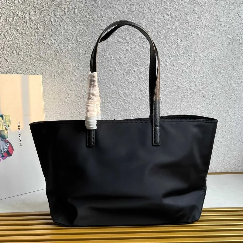 High accuracy Prada Shopping Bags