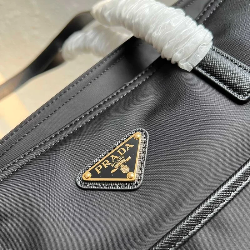 High accuracy Prada Shopping Bags