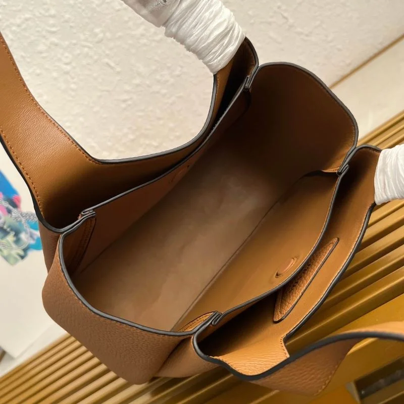 Factory-made Prada Shopping Bags