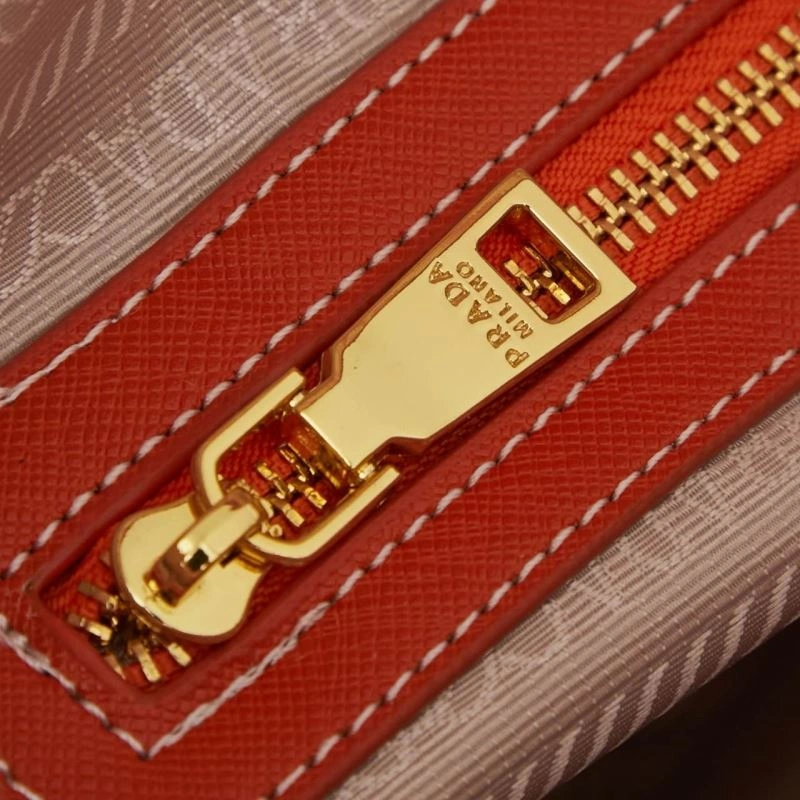 Top mirror Prada Shopping Bags