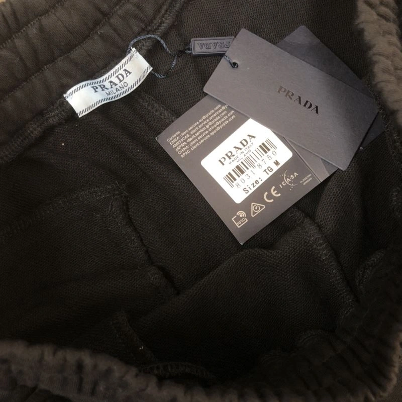 Top match Prada Short Pants