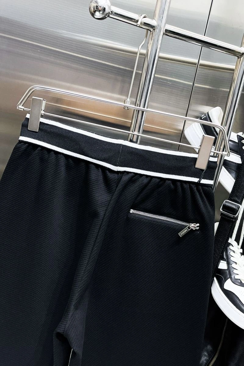 Accurate model Prada Short Pants