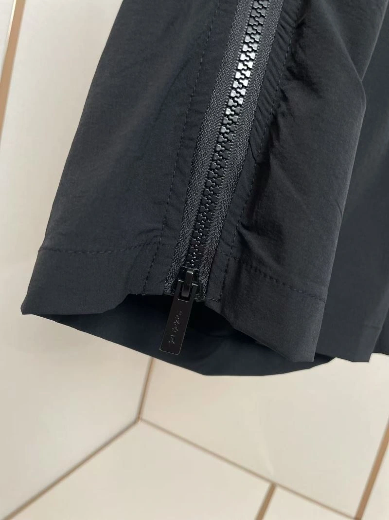 Top mirror Prada Short Pants