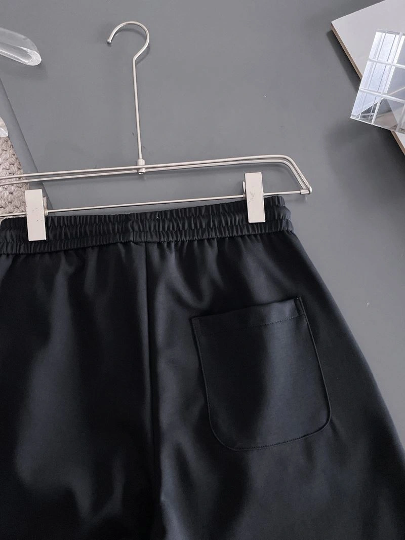 Value-priced Prada Short Pants