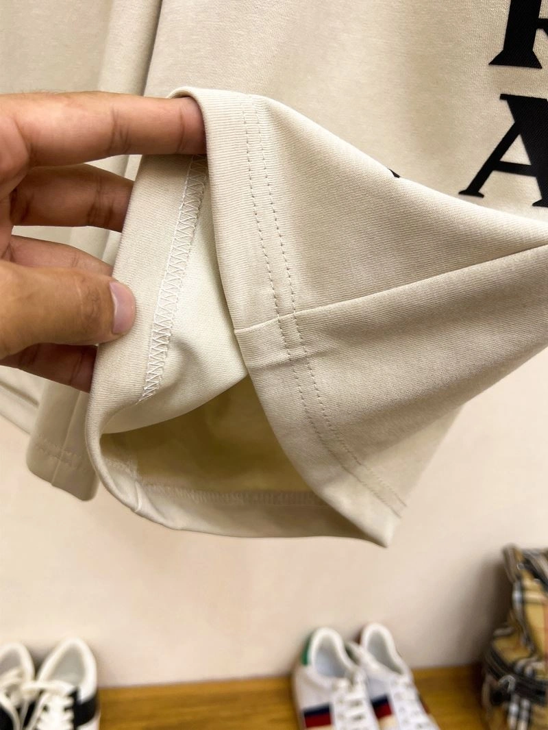Accurate model Prada Short Pants