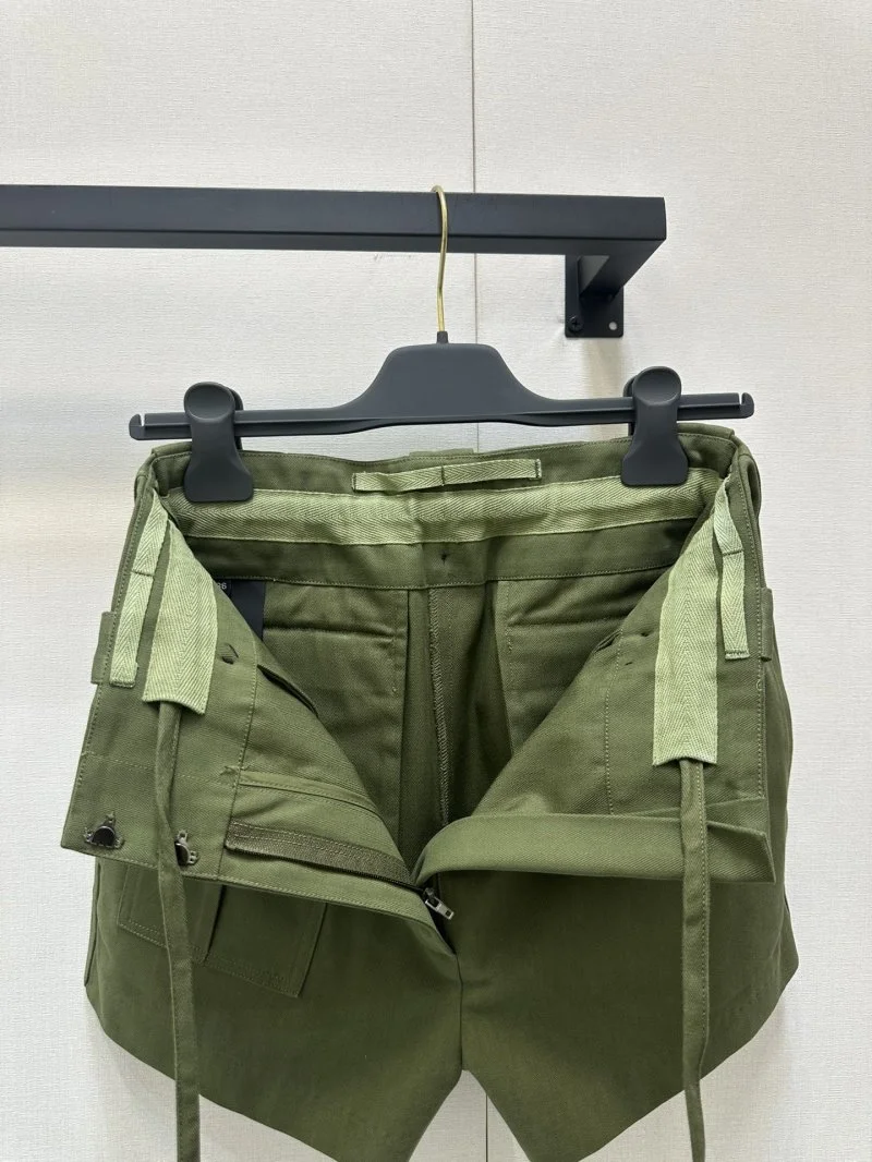 Top mirror Prada Short Pants