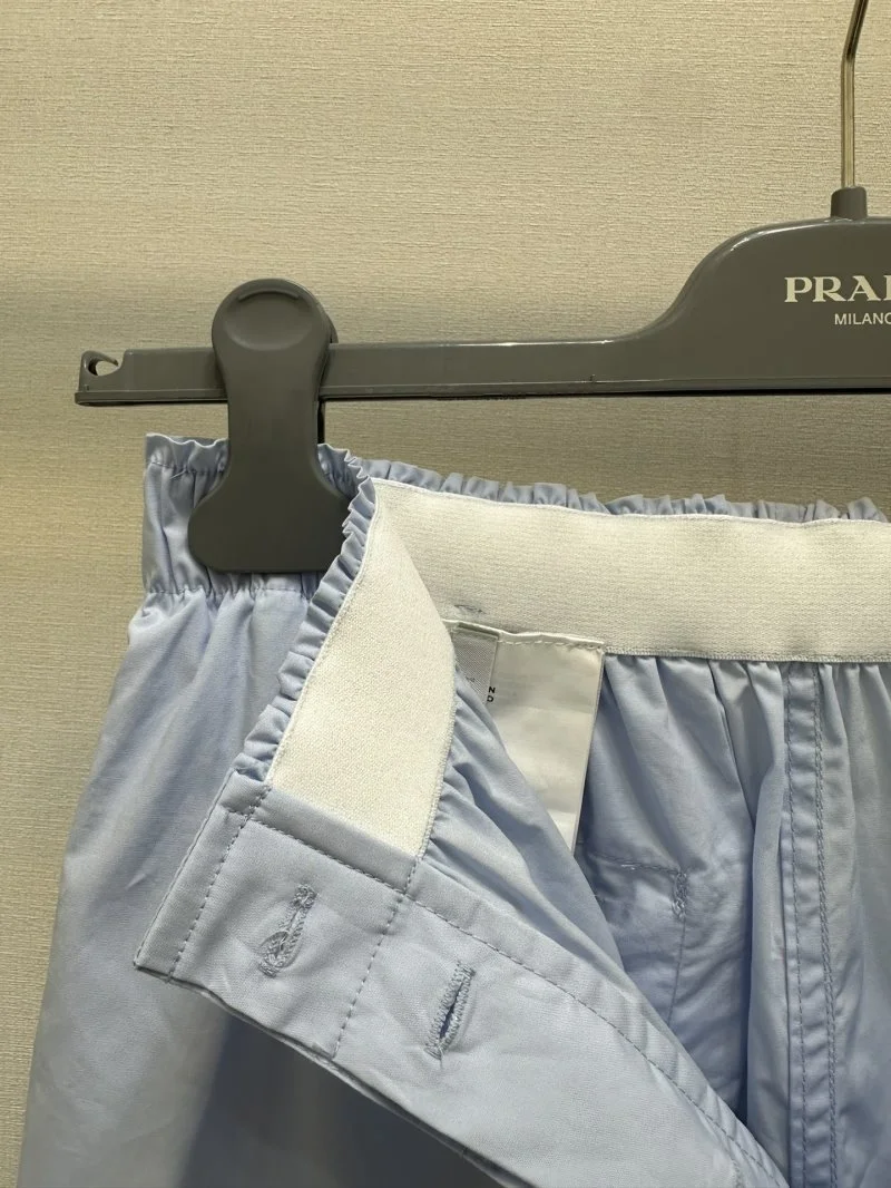 Top mirror Prada Short Pants