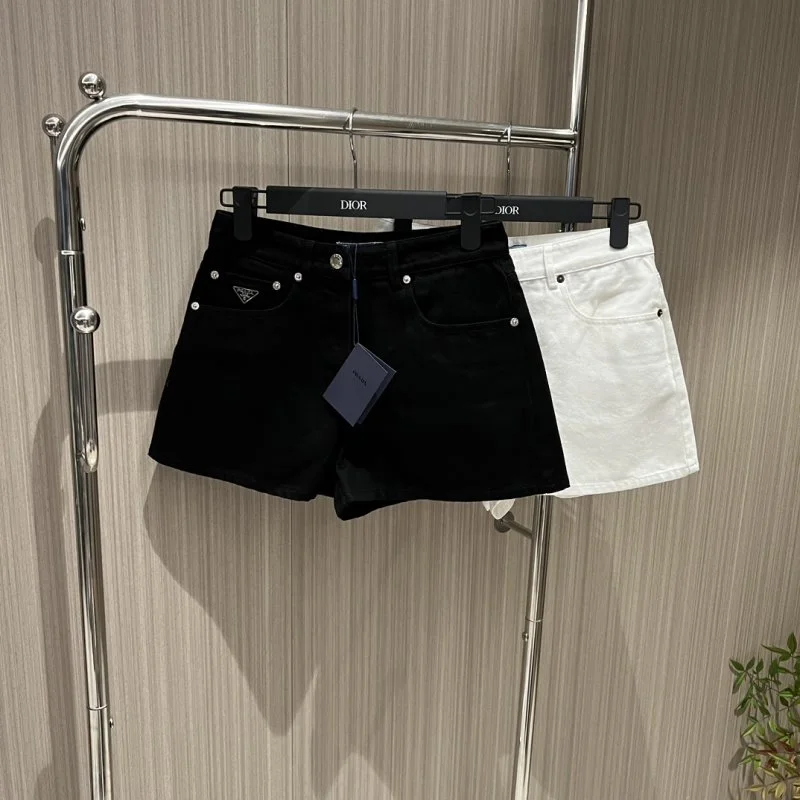 Top match Prada Short Pants