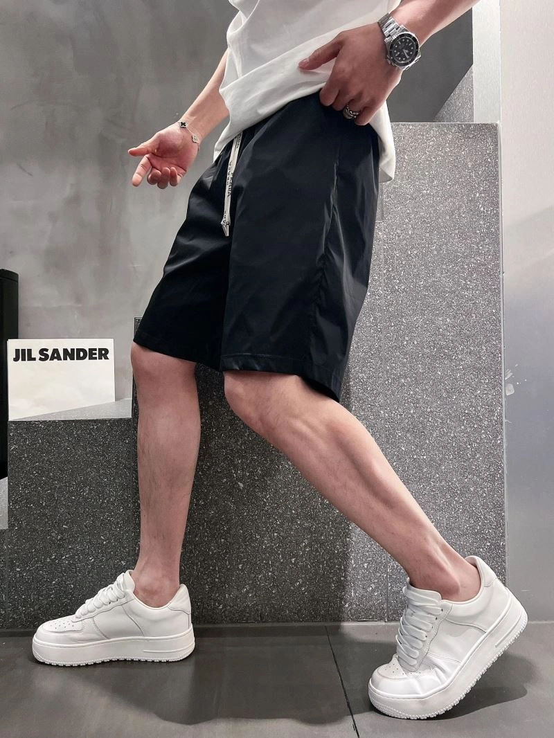 Accurate model Prada Short Pants